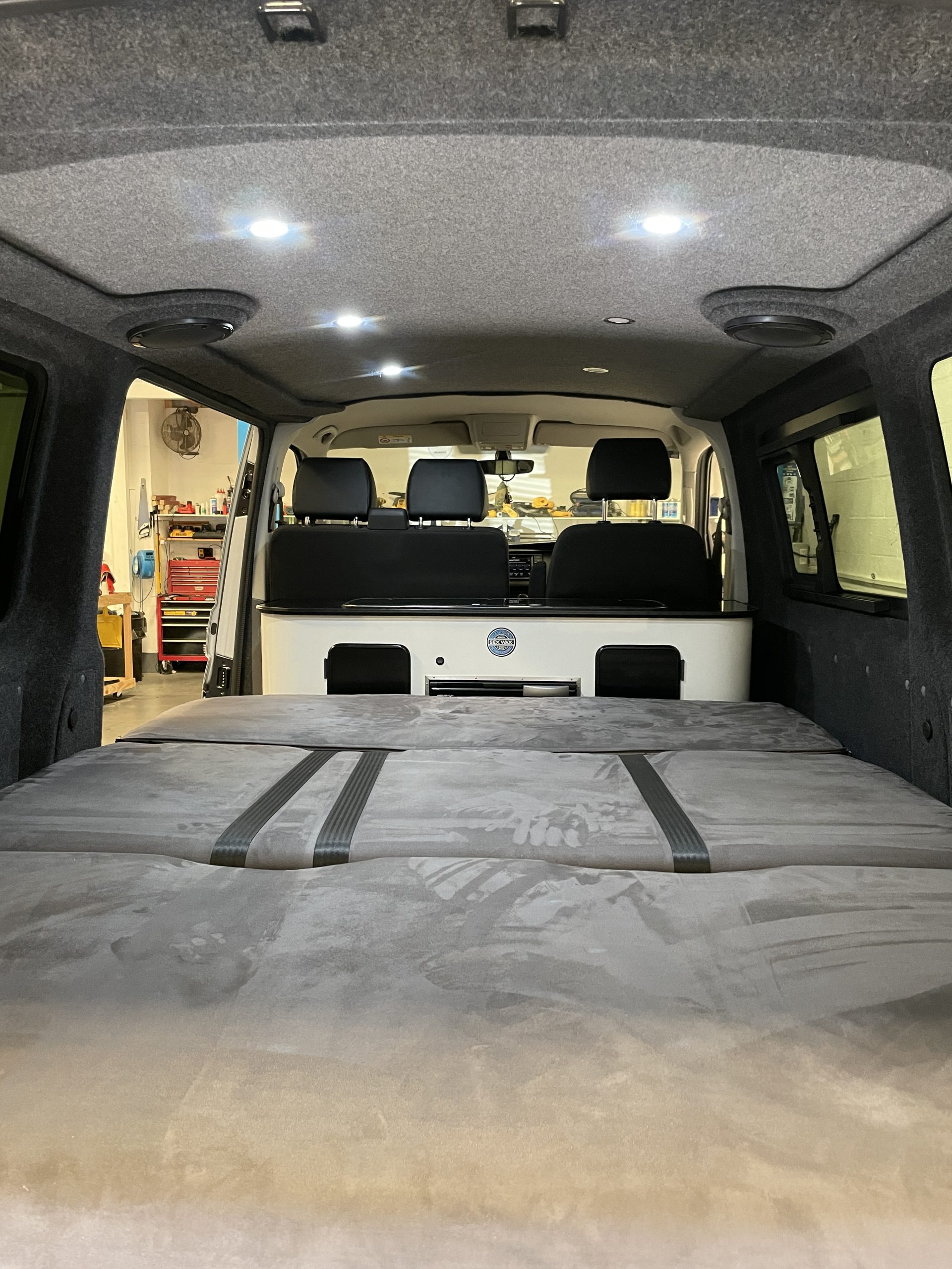 Beds and seats – Vanscape